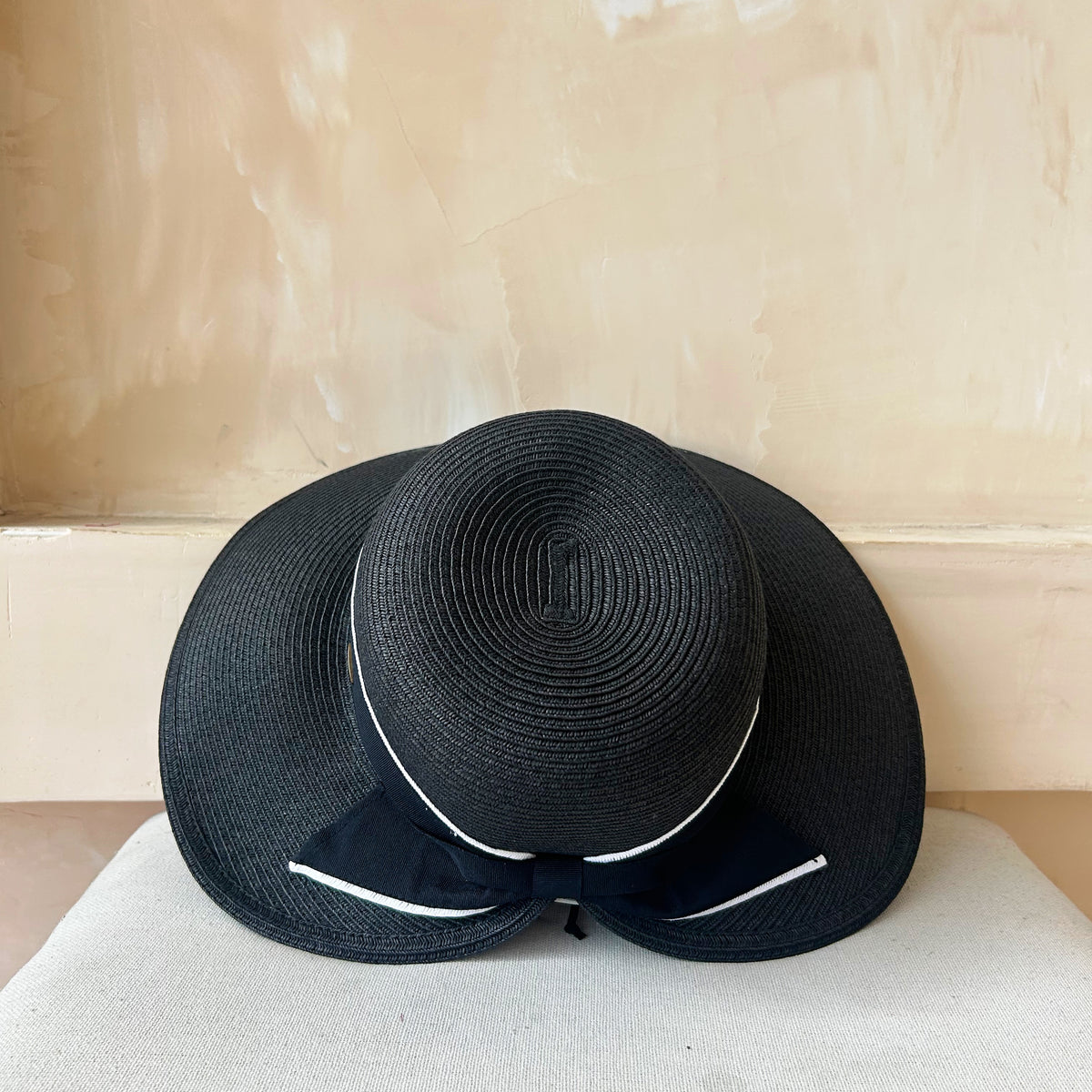 Sunday's in the Hampton Hat – DaintyByBey